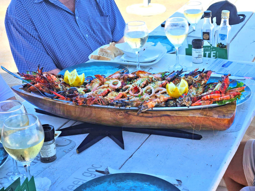 Ocean Star Restaurant - STAY PLAY EAT in Xai-Xai, Mozambique